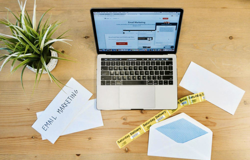 Réussir un e-mailing d’invitation à un événement - Weezevent Réussir un e-mailing d’invitation à un événement - Weezevent
