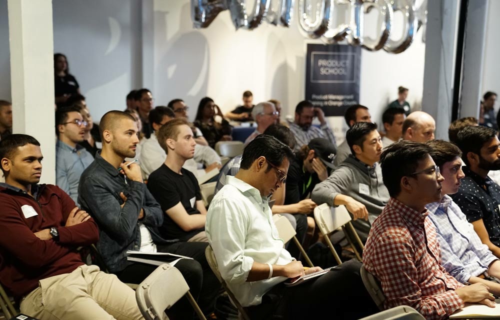 Organise a professional networking event - Weezevent